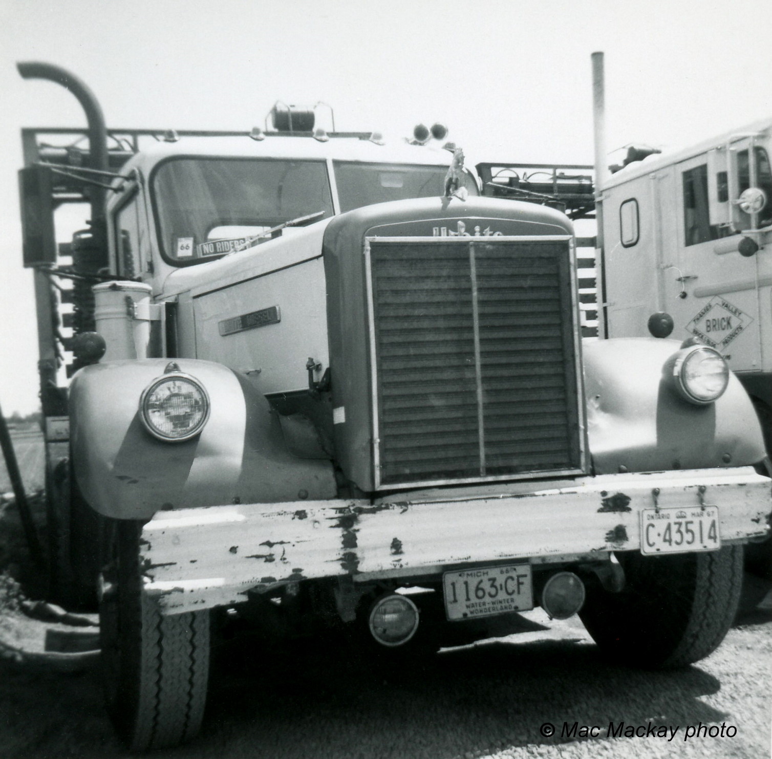 Truckfax: Autocar Custom Driver Cabs