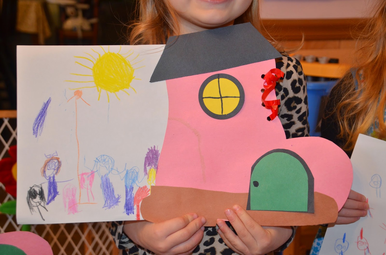 Aunt Tami's House: There was an Old Lady Who Lived in a Shoe {Nursery ...