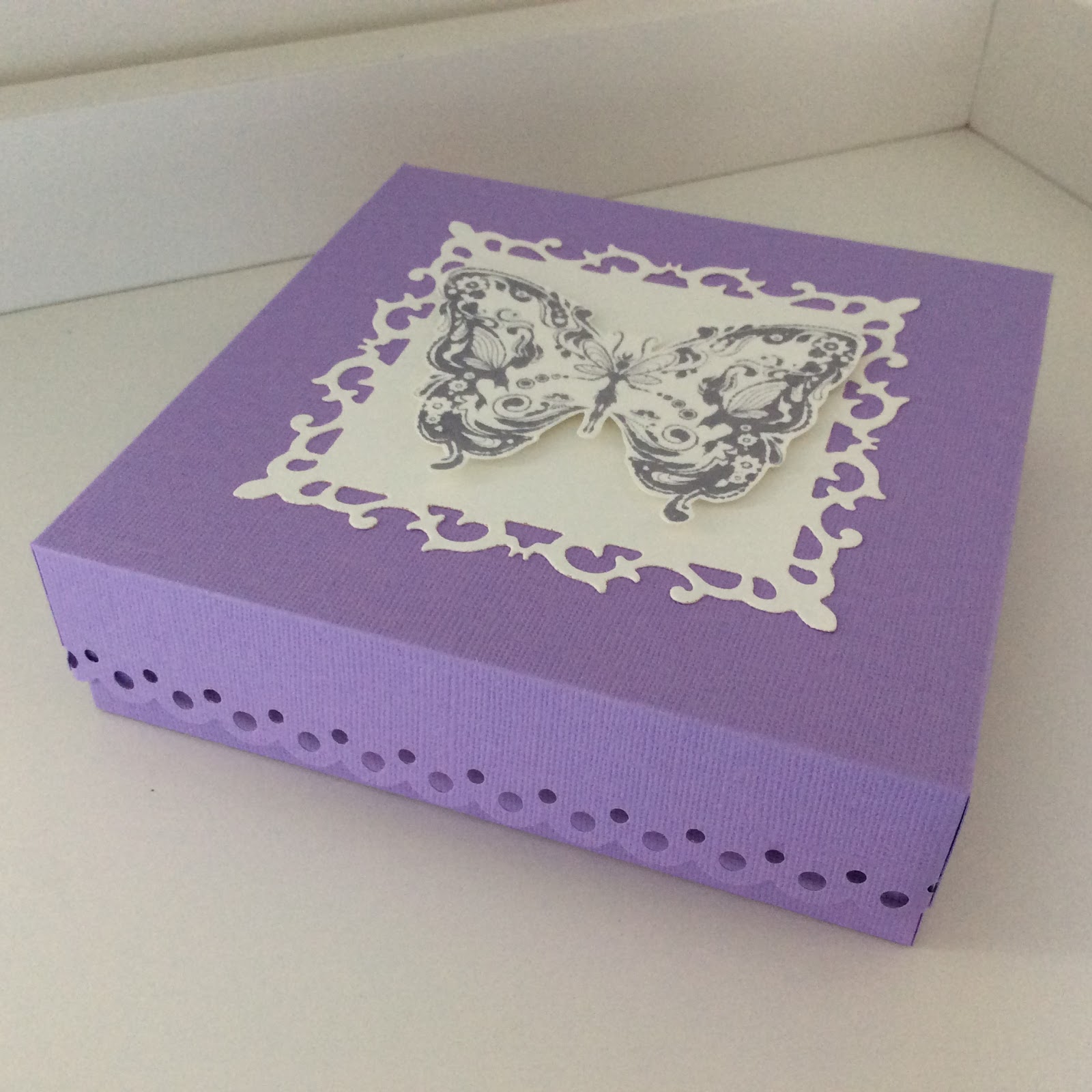 Paula Crafting: Whimsical butterfly card kit / kit cartões borboleta