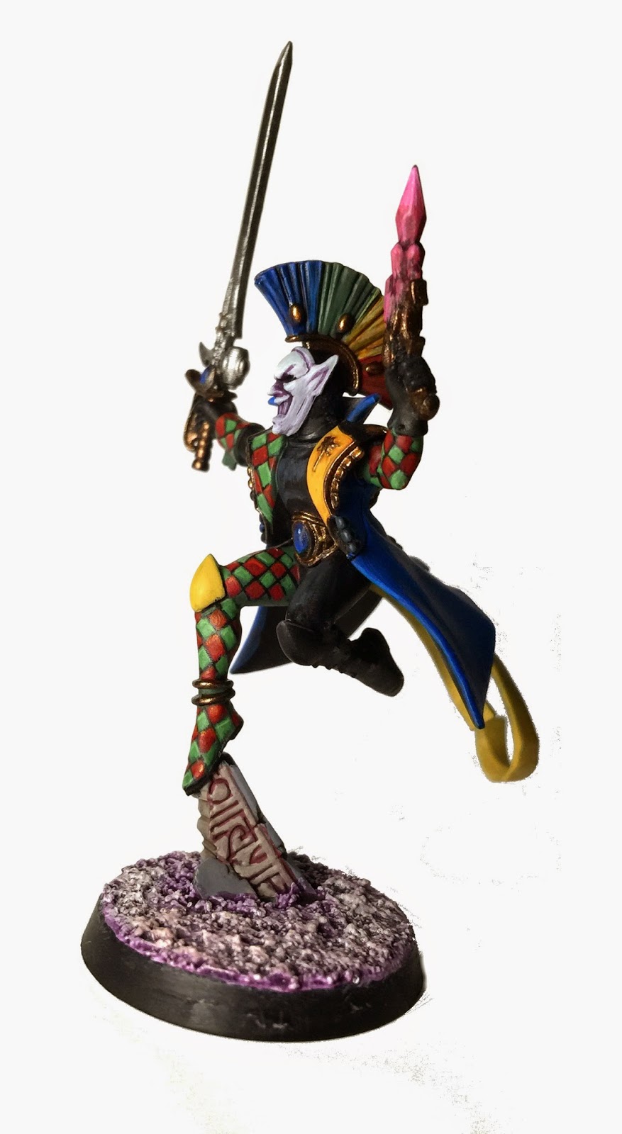 Hand of Junk: Test Mini: Harlequin Troupe Master