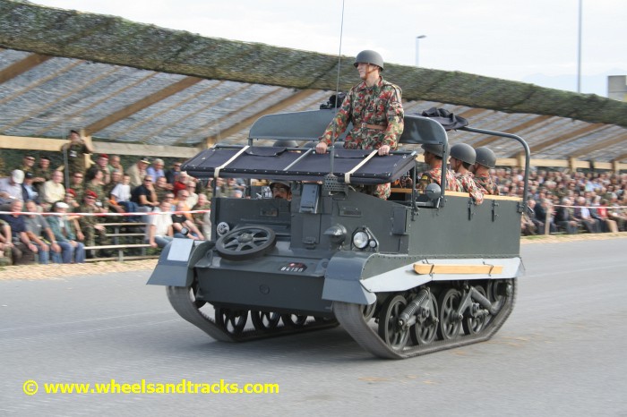 wheelsandtracks: FS: T16 Universal Carrier CH