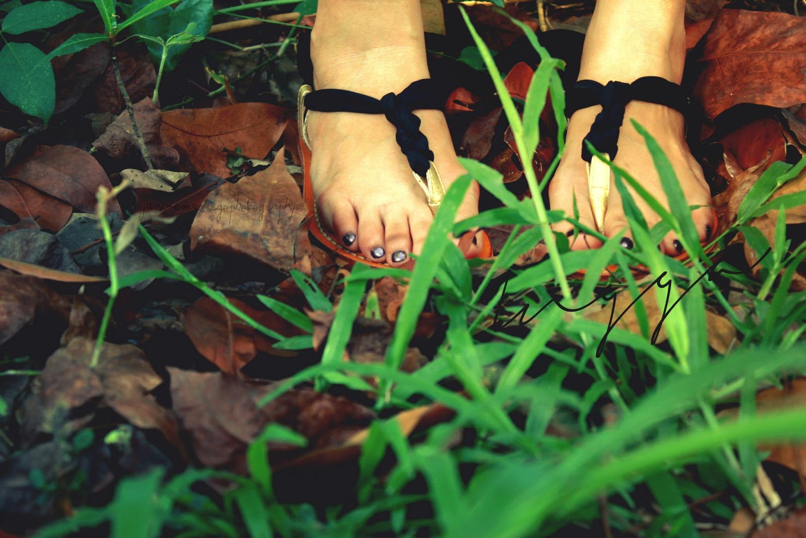 The Aimless Globetrotter in her 4-inch Heeled Red Designer Stilettos ...