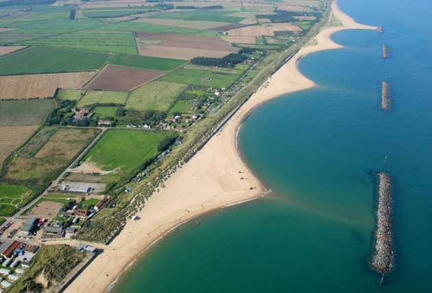 Erosi Pantai dan Jenisnya - Guru Geografi
