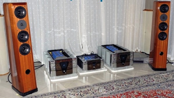 High-End новости: Акустика AM Audio Rossini - итальянский стиль