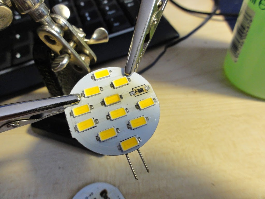 Jackiewiczowie: Naprawa modułu LED