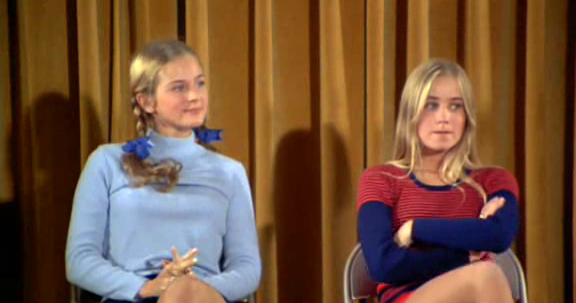 Reviewing Every TV Show I Own: The Brady Bunch: Greg's Triangle