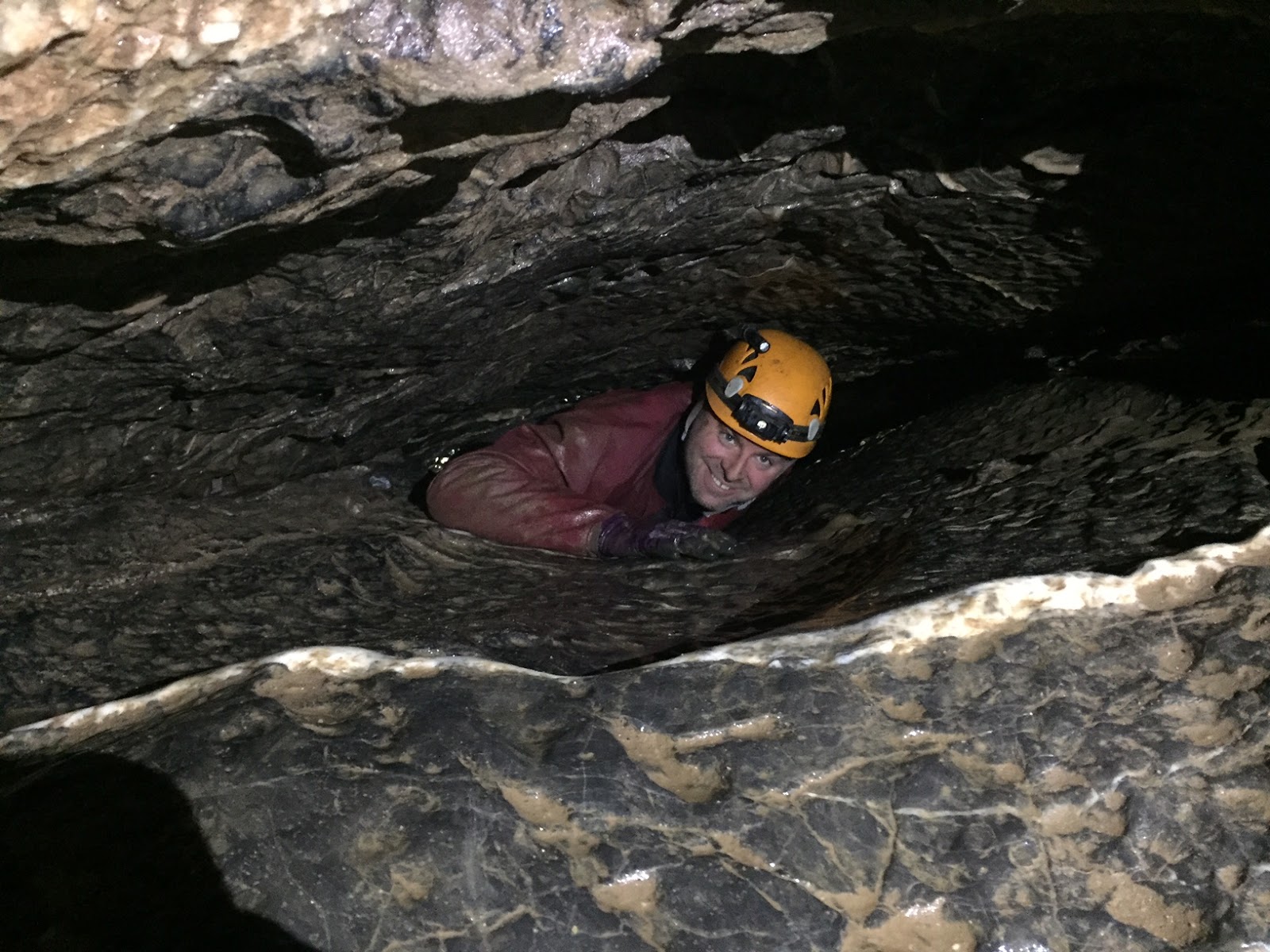 South Wales Caving Club - blog: OFD1 to Cwm Dwr