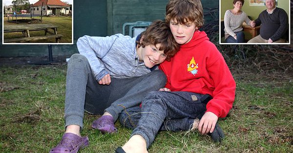 Severely Autistic twins transformed by a "miracle" Behavioral Programme