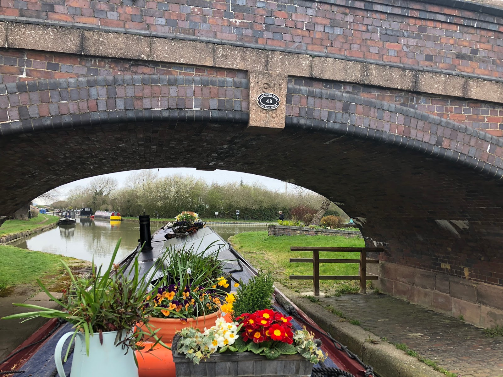 Narrowboat Chalkhill Blue - Cruising Diary: Gayton (and it’s goodnight ...