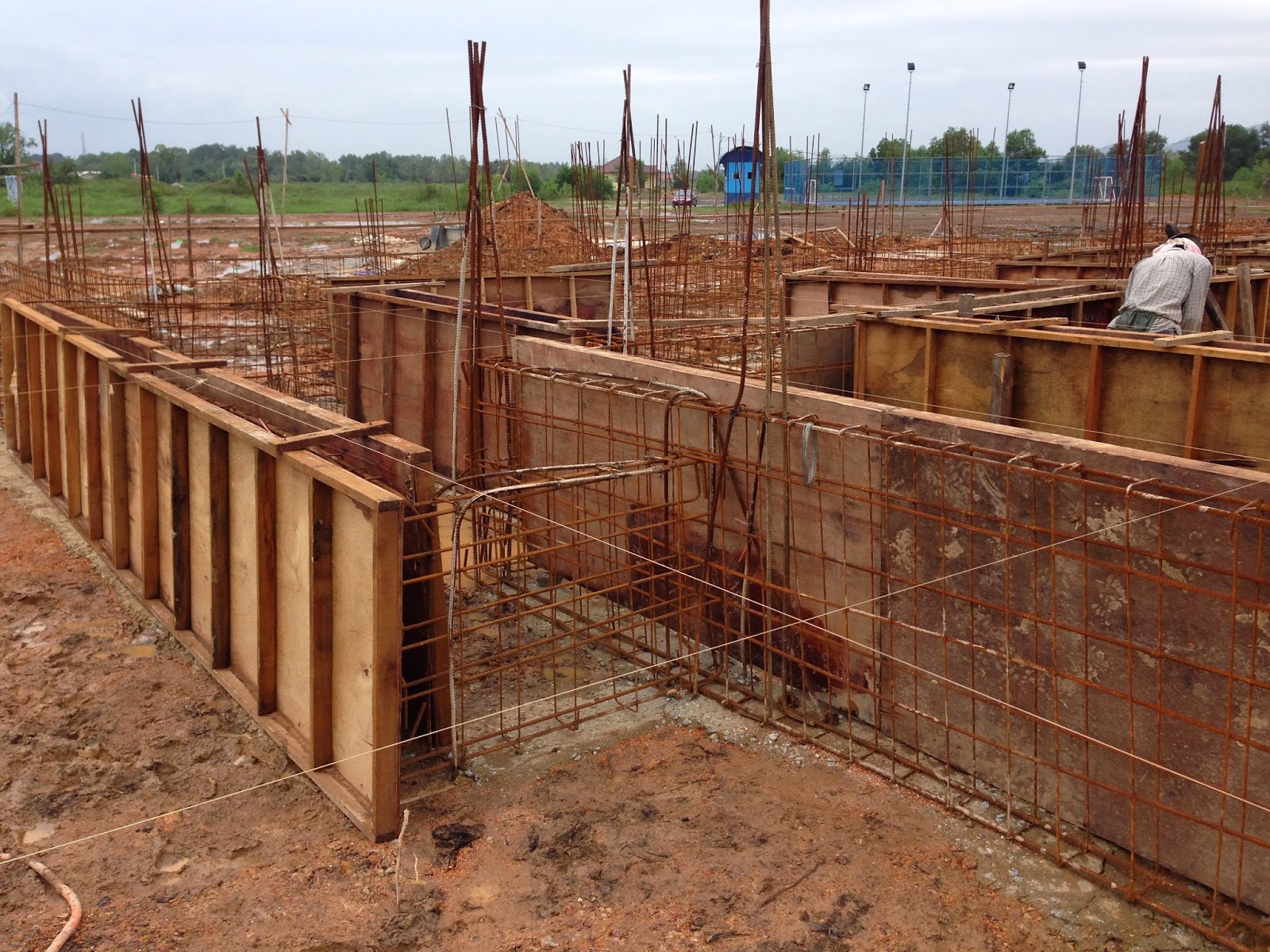 Projek Pembinaan Rumah: Pembinaan Week 7 : Penyediaan Ground Beam Part I