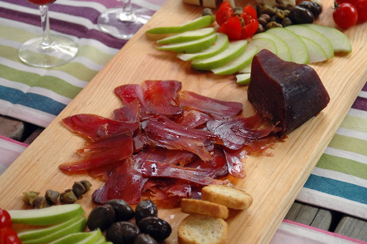 Verde Azeitona: Tábuas | Muxama de atum