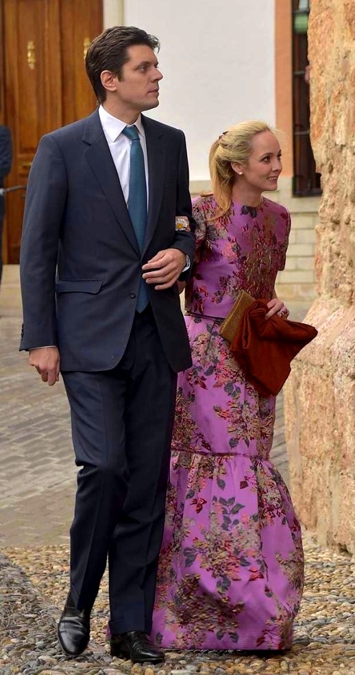 Royalty & Pomp: 12/11/18