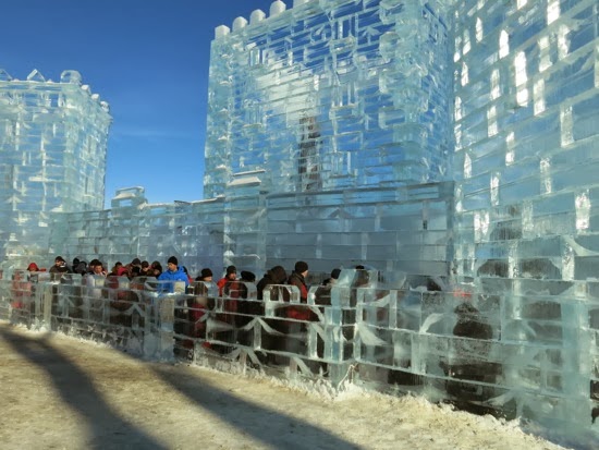 Eat | Play | Sleep: A Look Inside Bonhomme's Ice Palace at Quebec ...
