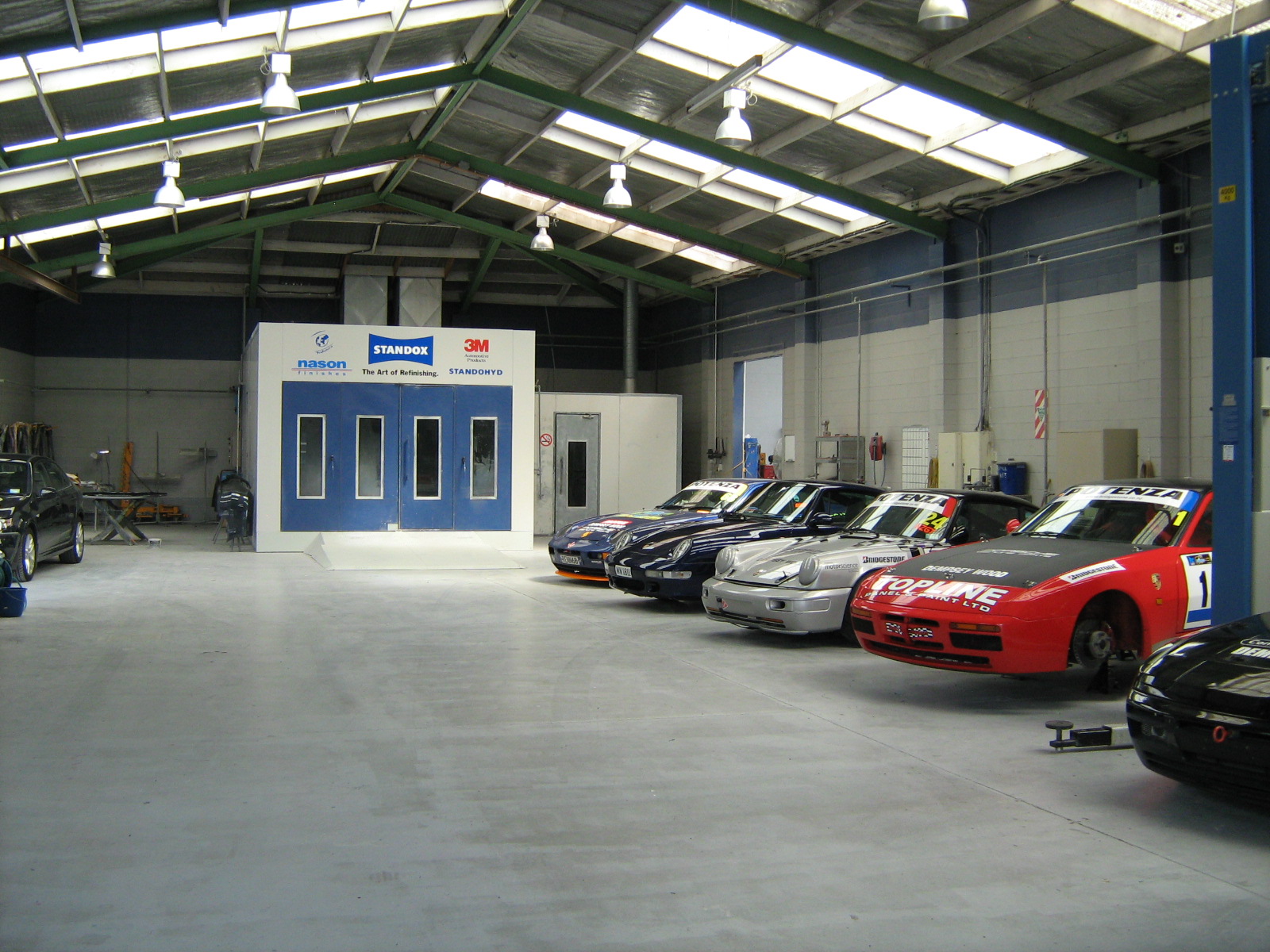 Topline Panel & Paint Ltd: Vehicle Body Repair Services