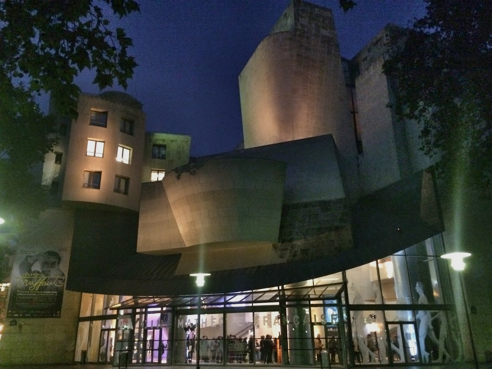 THE PARIS PIPELINE: Guide to Frank Gehry buildings in Paris