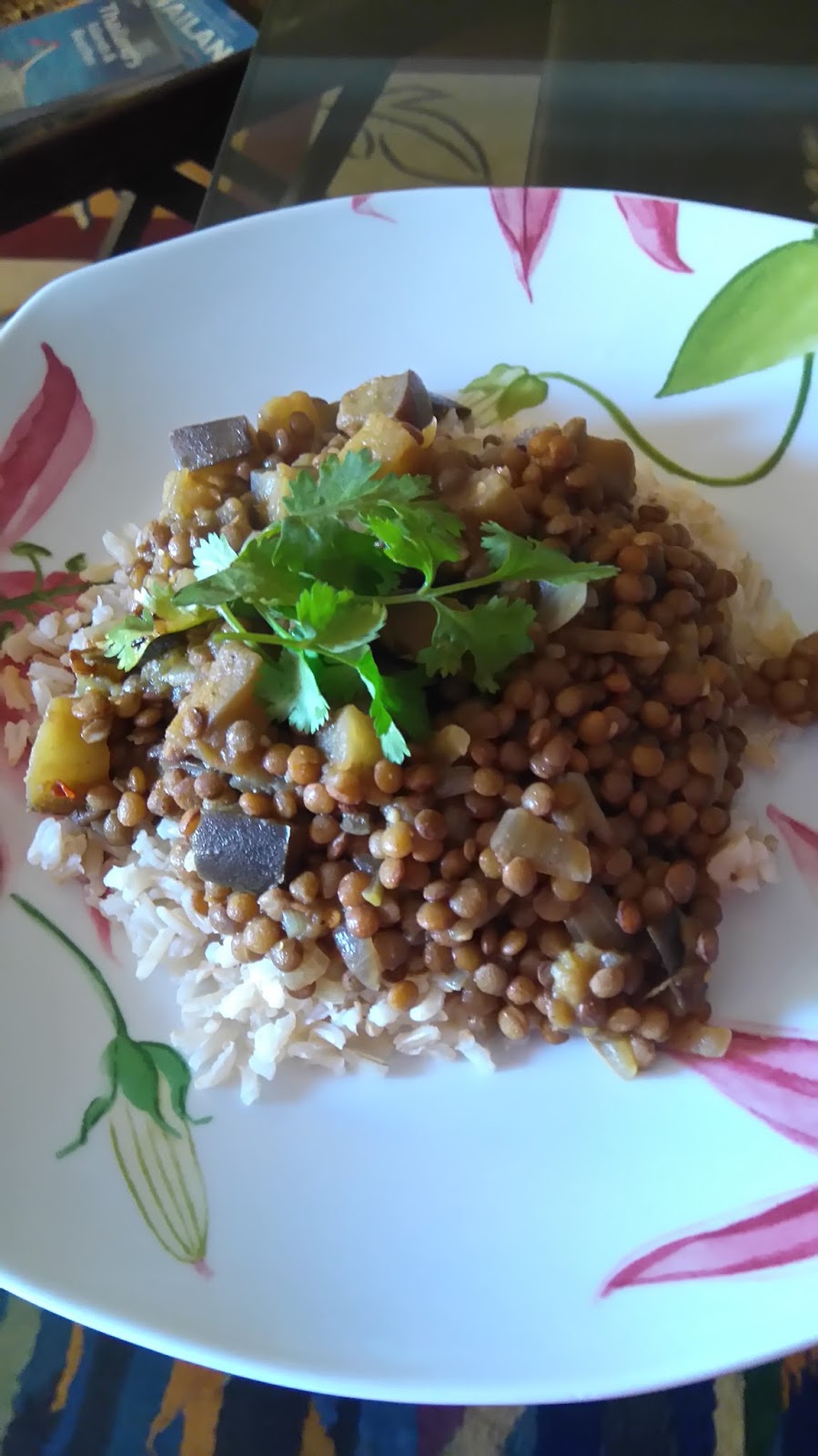 Kuier-Kombuis: Lensie- en eiervrugkerrie