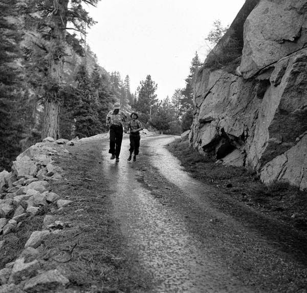 Vintage Pictures Documenting American Campers from the 1940s ~ Vintage ...
