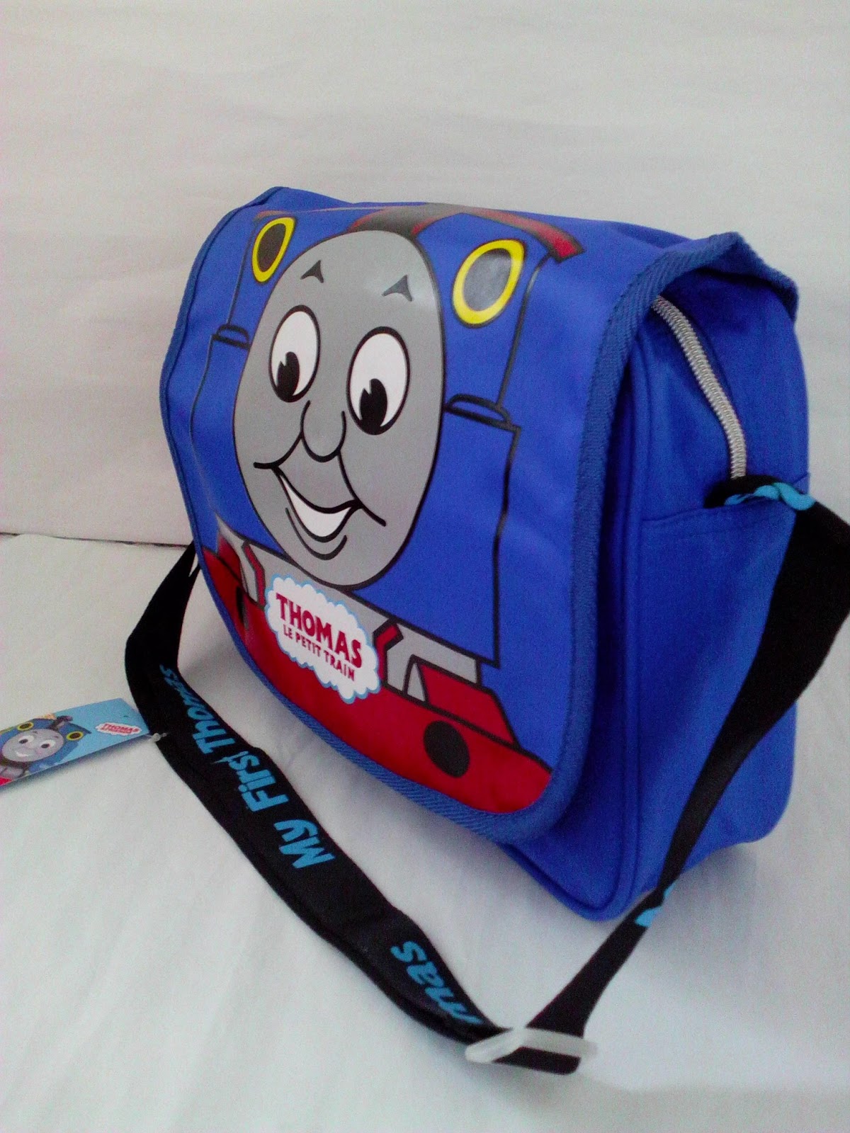 Posh Me Up: Thomas Kids Sleek Sling Bag