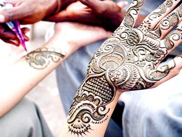 Mehndi Design: Hot Mehndi Designs