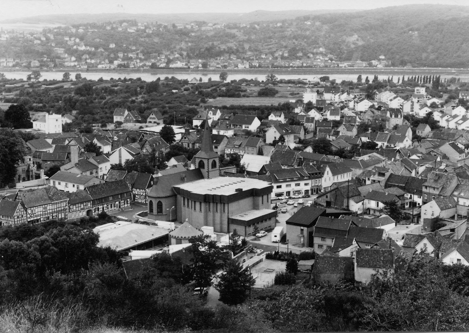 Heimatverein Rheinbreitbach: Blicke zum Rhein (Westen)