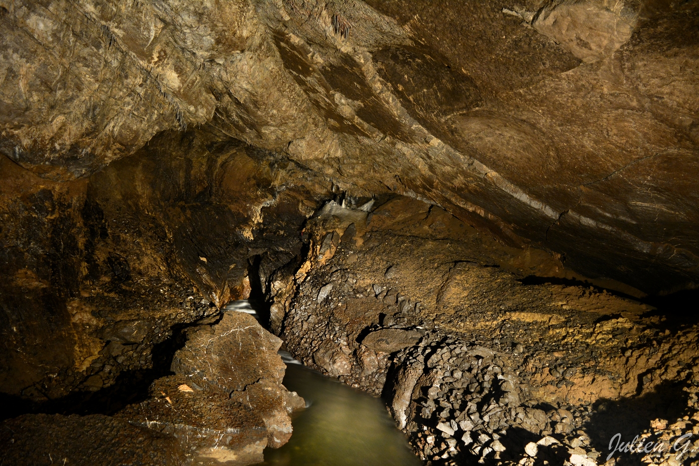 Coins du Monde: BELGIQUE - Wallonie - Les grottes de Han