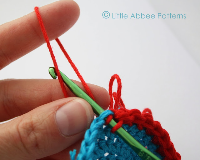 TECHNIQUE: Loop Stitch