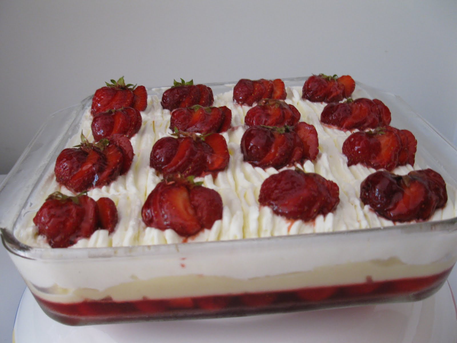 Ma cuisine...sans prétention: Délice d'été aux fraises