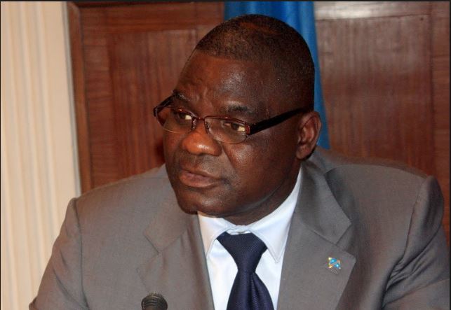 Papy Niango : « Ibenge gagne 3 fois le salaire d’un ministre, il est ...