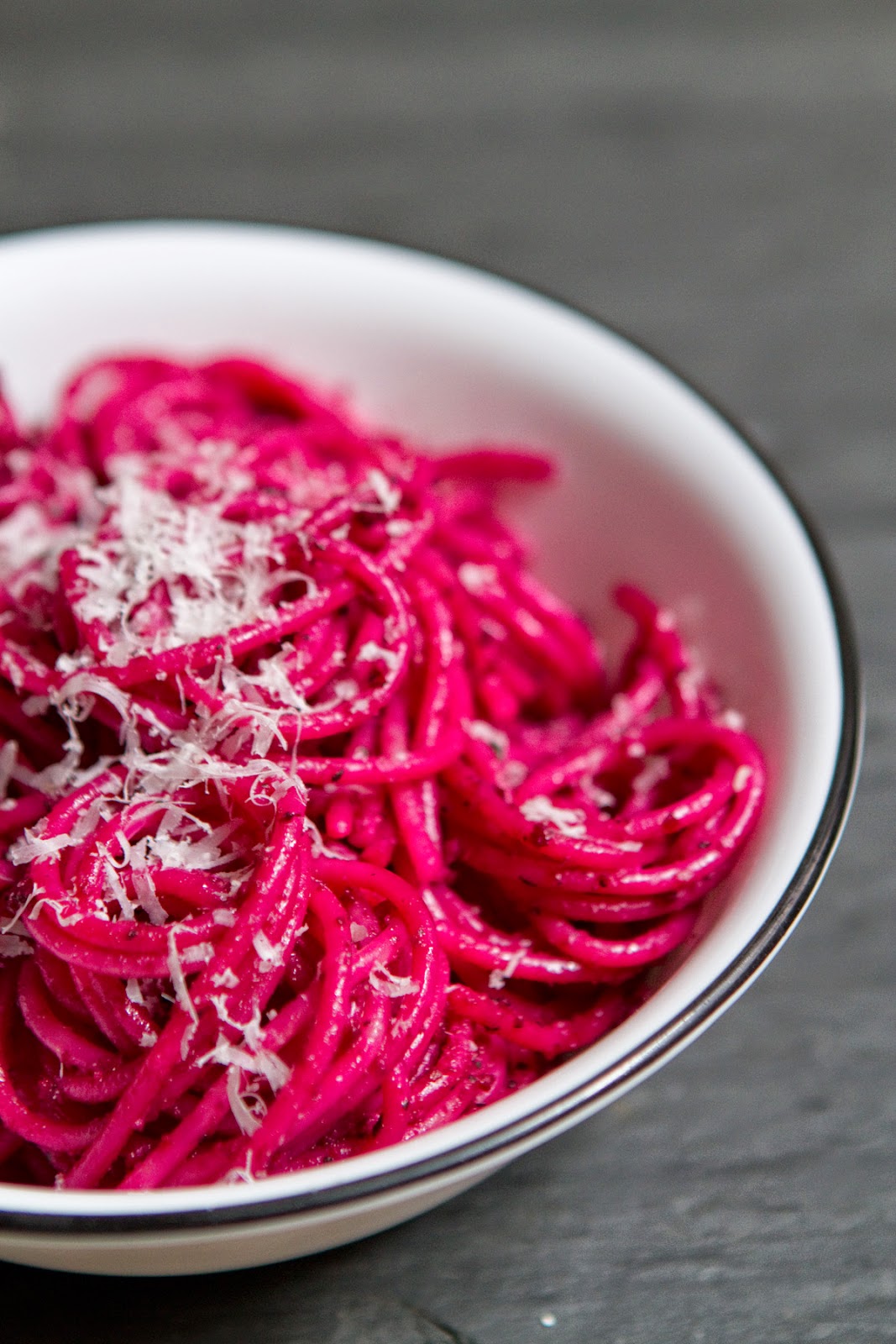 Little Market Kitchen: Roasted Beet Pesto