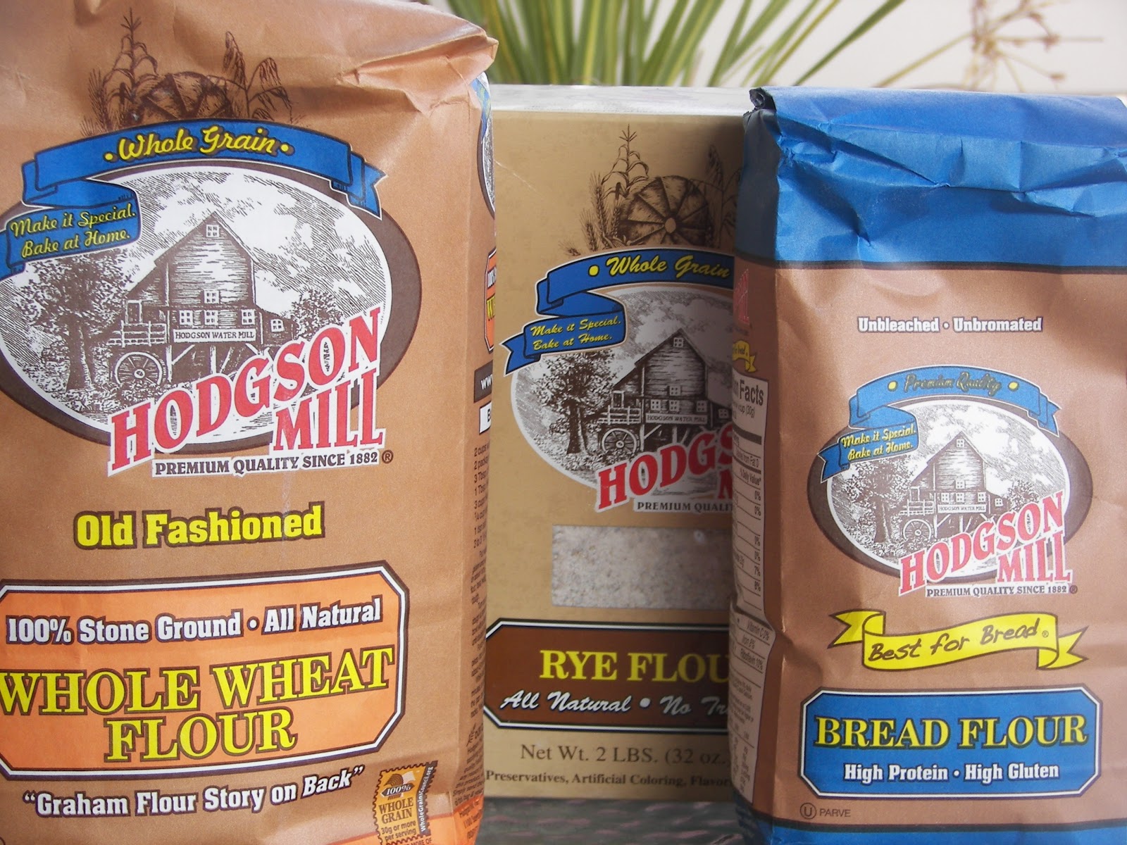 Red Couch Recipes: Hodgson Mill $25 Gift Code Giveaway