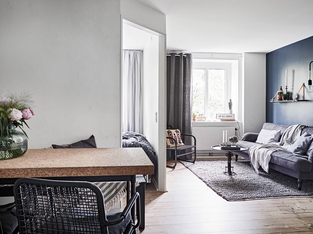 découvrir l'endroit du décor : DES PETITS RIENS