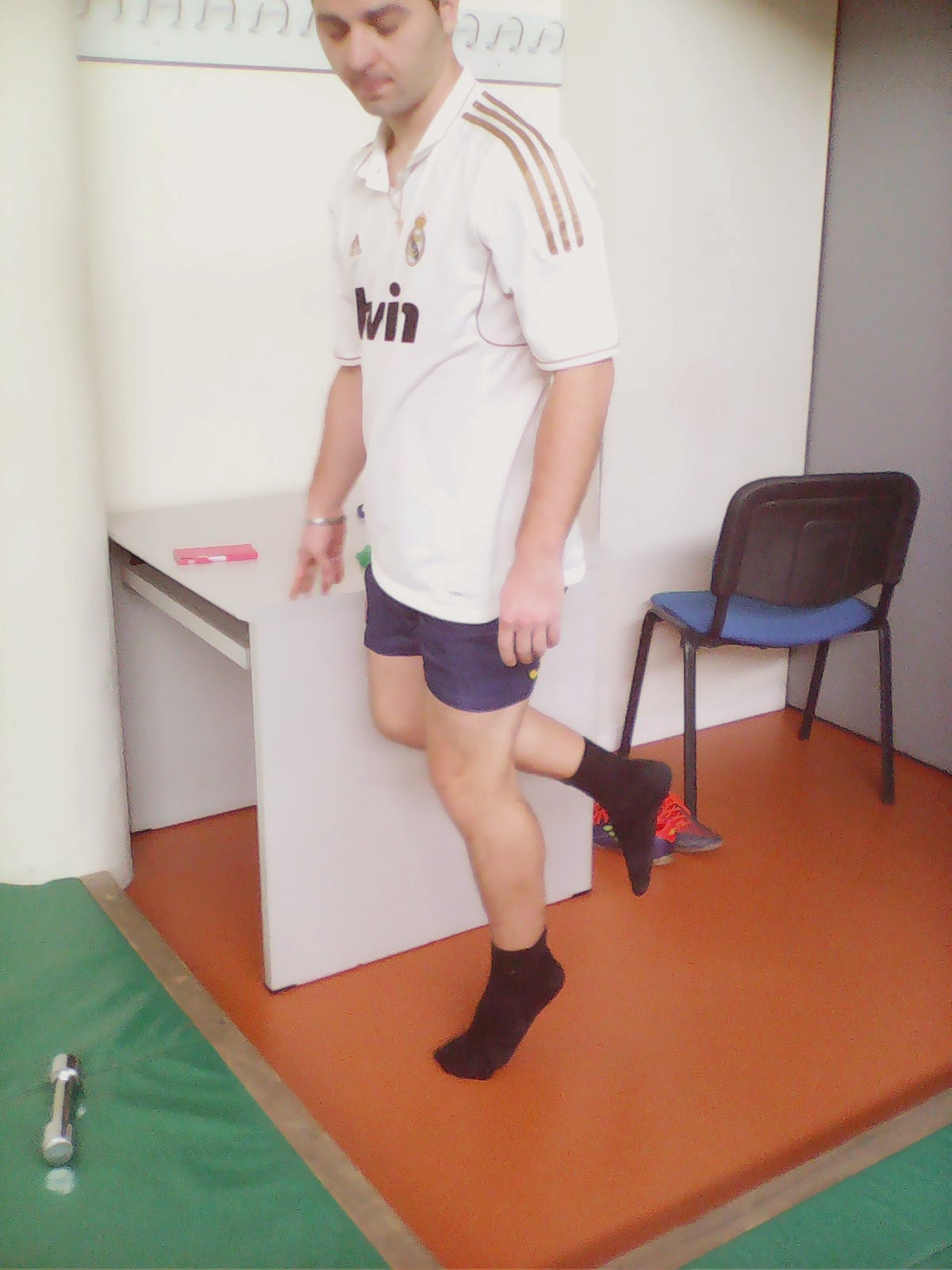 TECNICAS ESPECIALES EN FISIOTERAPIA: ENTRENAMIENTO DE TIBIAL ANTERIOR