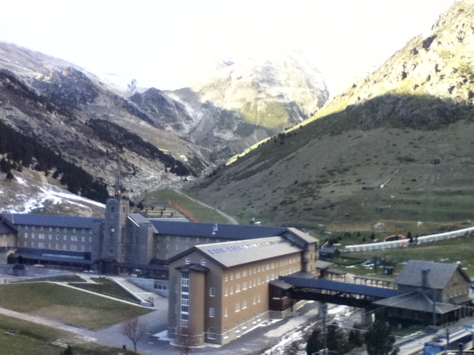Rutas de alta montaña, cicloturismo y travesía de vértices geodésicos ...