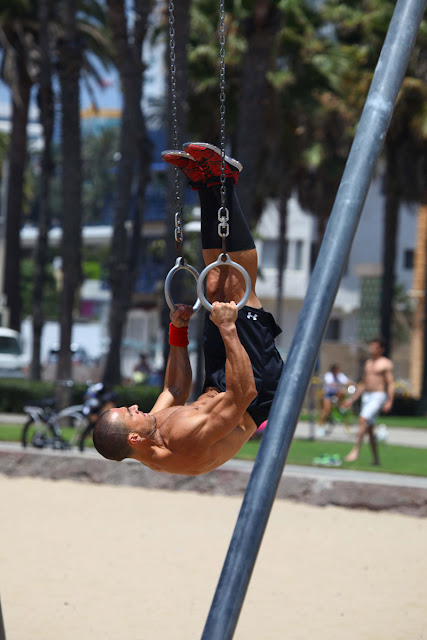 Julien Greaux Trains In Santa Monica | Oh yes I am
