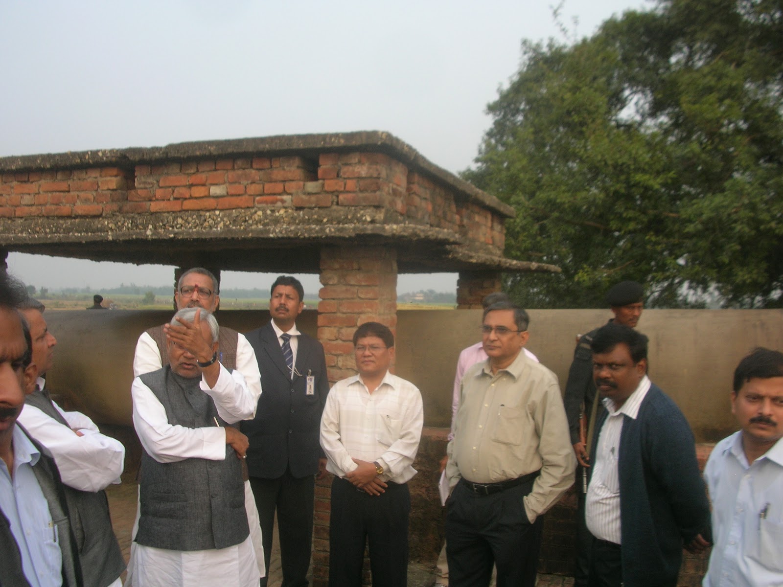 Nālandā on the Move: CM's visit to Ashokan Pillar Site of Rampurwa
