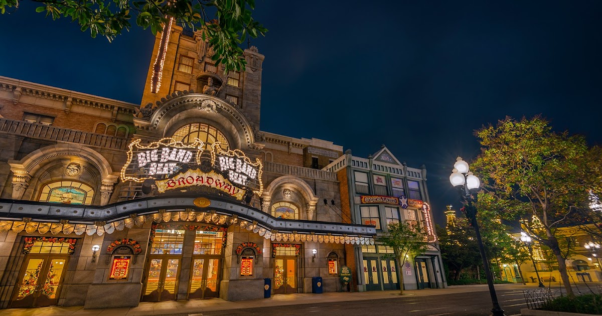 An Evening Outside the Theater