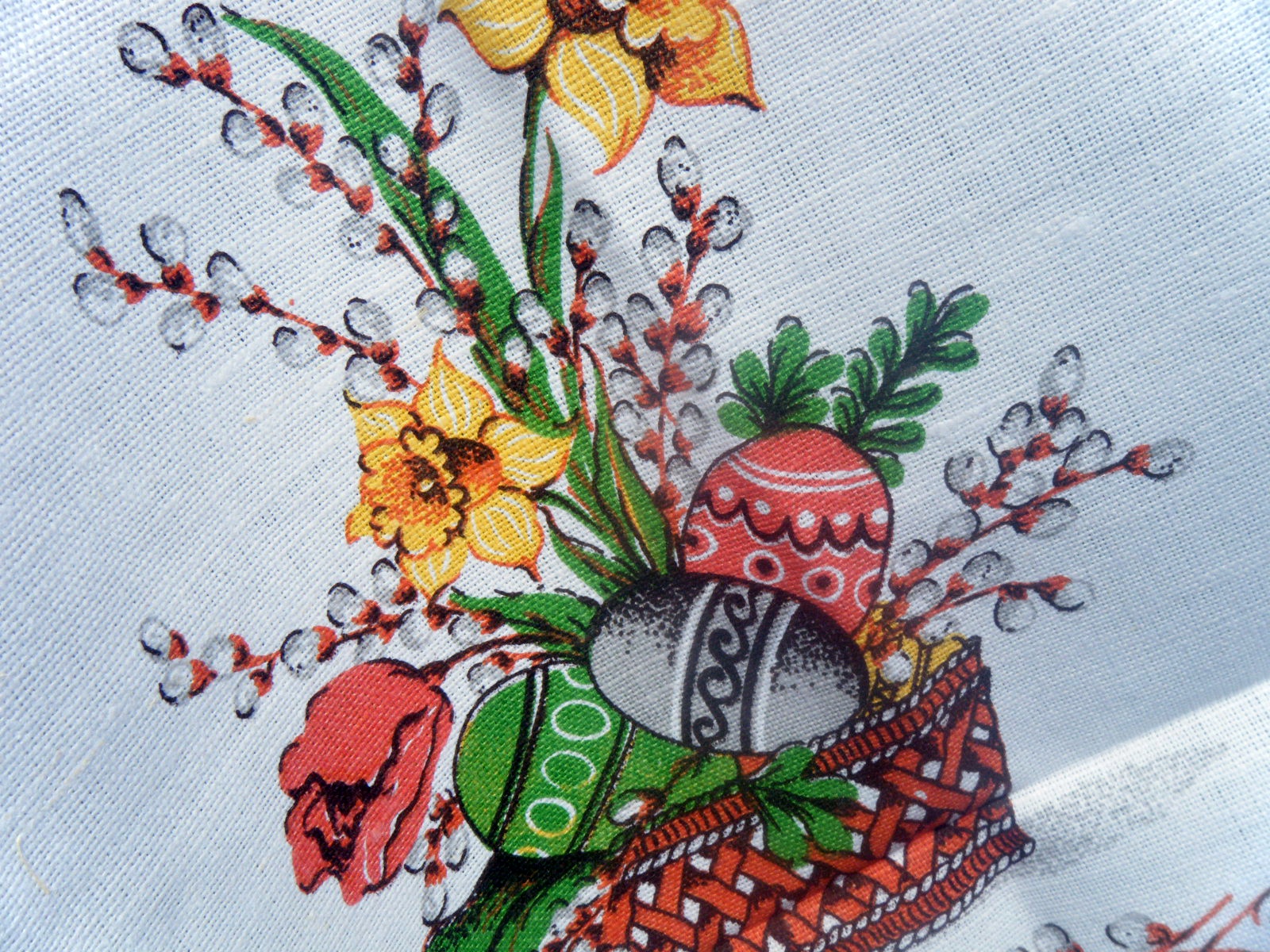 Flour Sack Mama: Easter Table Linen from Poland