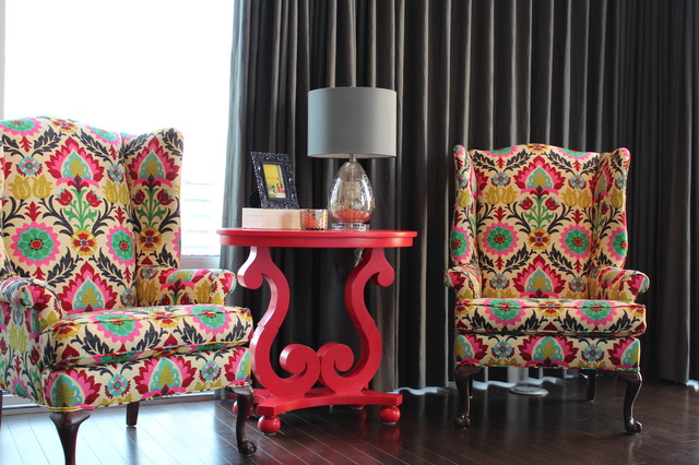 Eye For Design: Decorating With The Wingback Chair......It's Trendy Again!