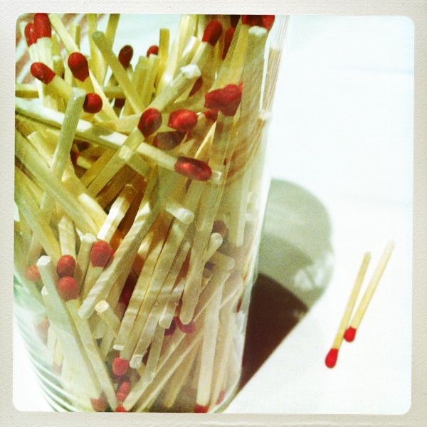 How to Make Decorative Stick Matches