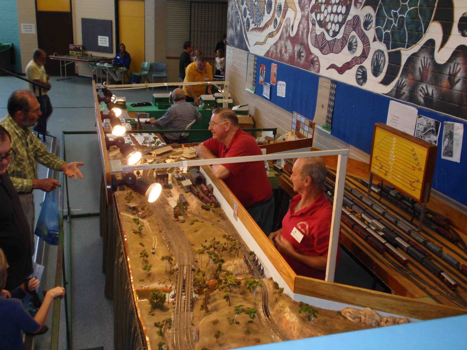 Zoe Alverez Photographics (ZAP): Canberra Model Railway Expo 2011 ...beta