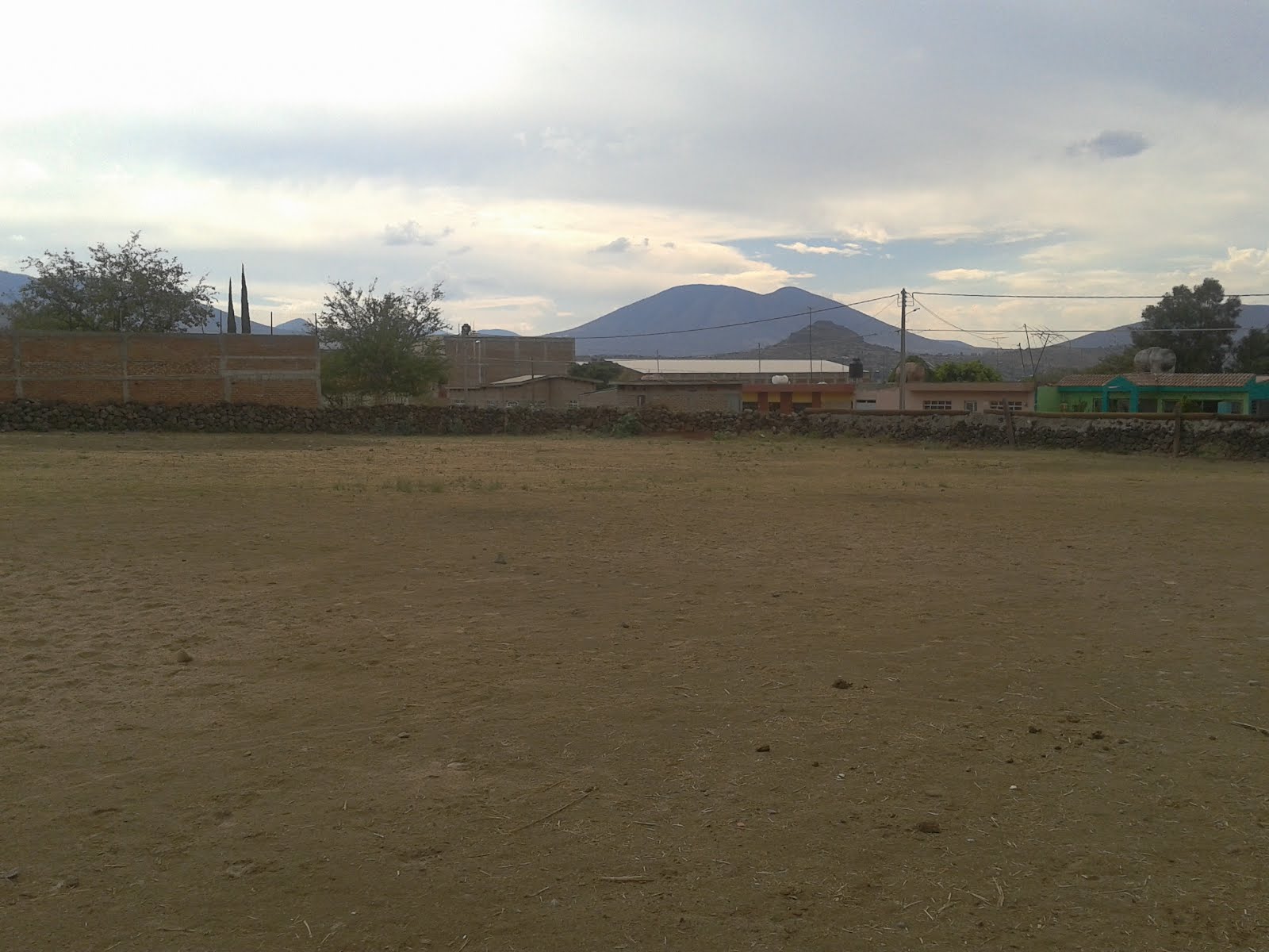 Diálogo con la realidad desde Ciencias Sociales: El Toril