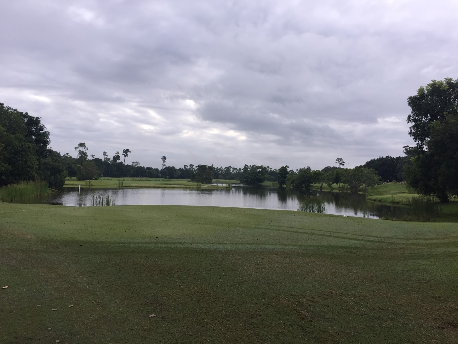 Kaki Golf: Eastwood Valley Golf and Country Club, Miri