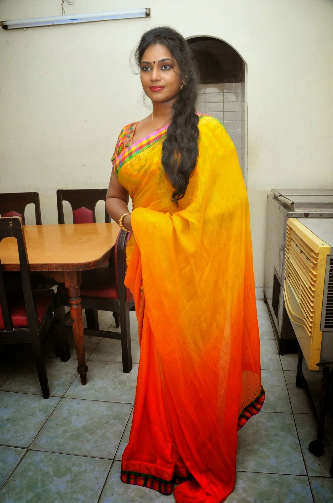 Jayavani Latest Hot Saree In Stills - Cine Gallery