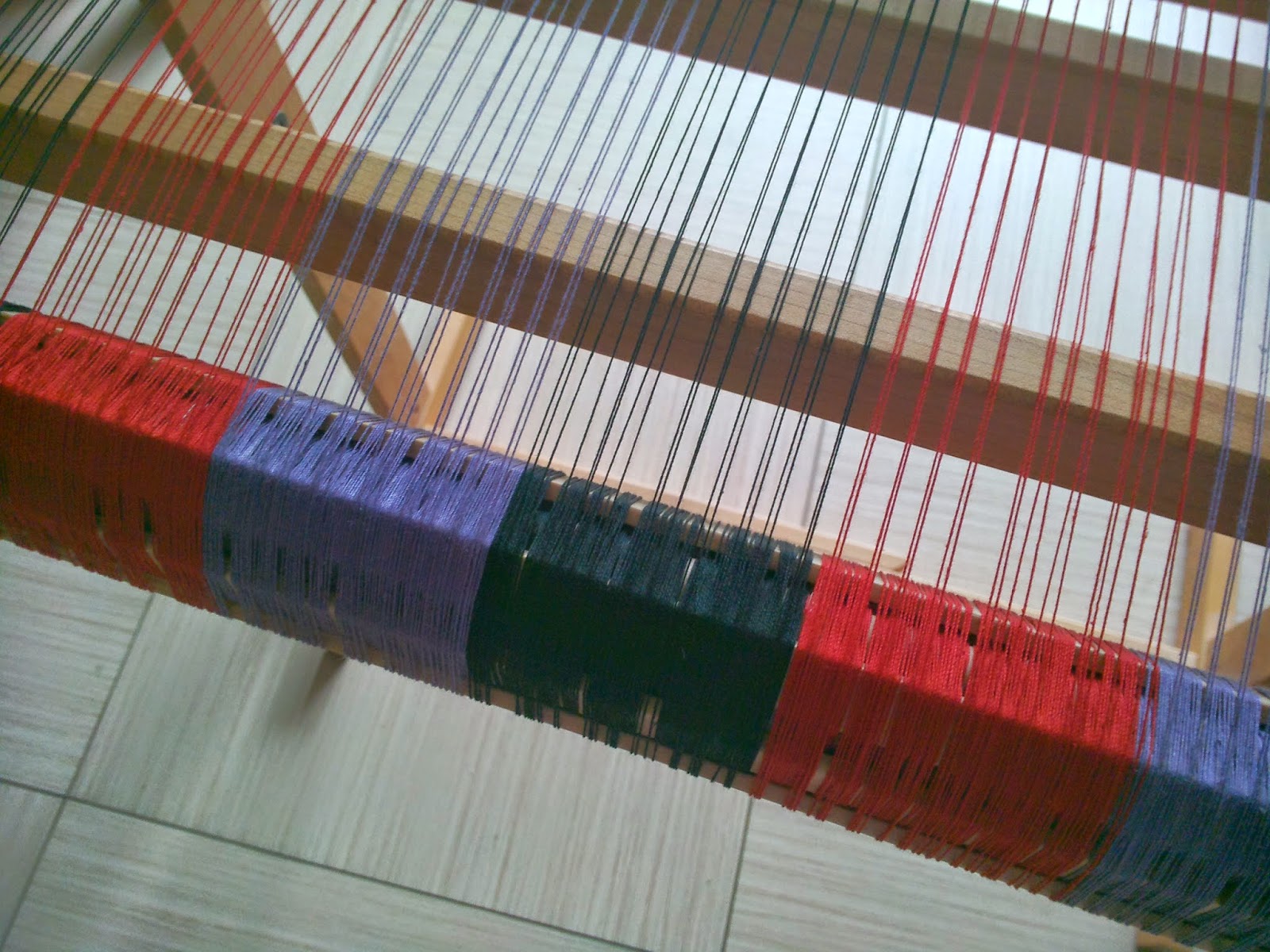 Weaving, knitting, crocheting...: Blue rag rug