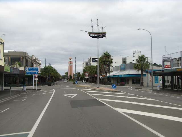 Derek's New Zealand Blog 2012: February 2012