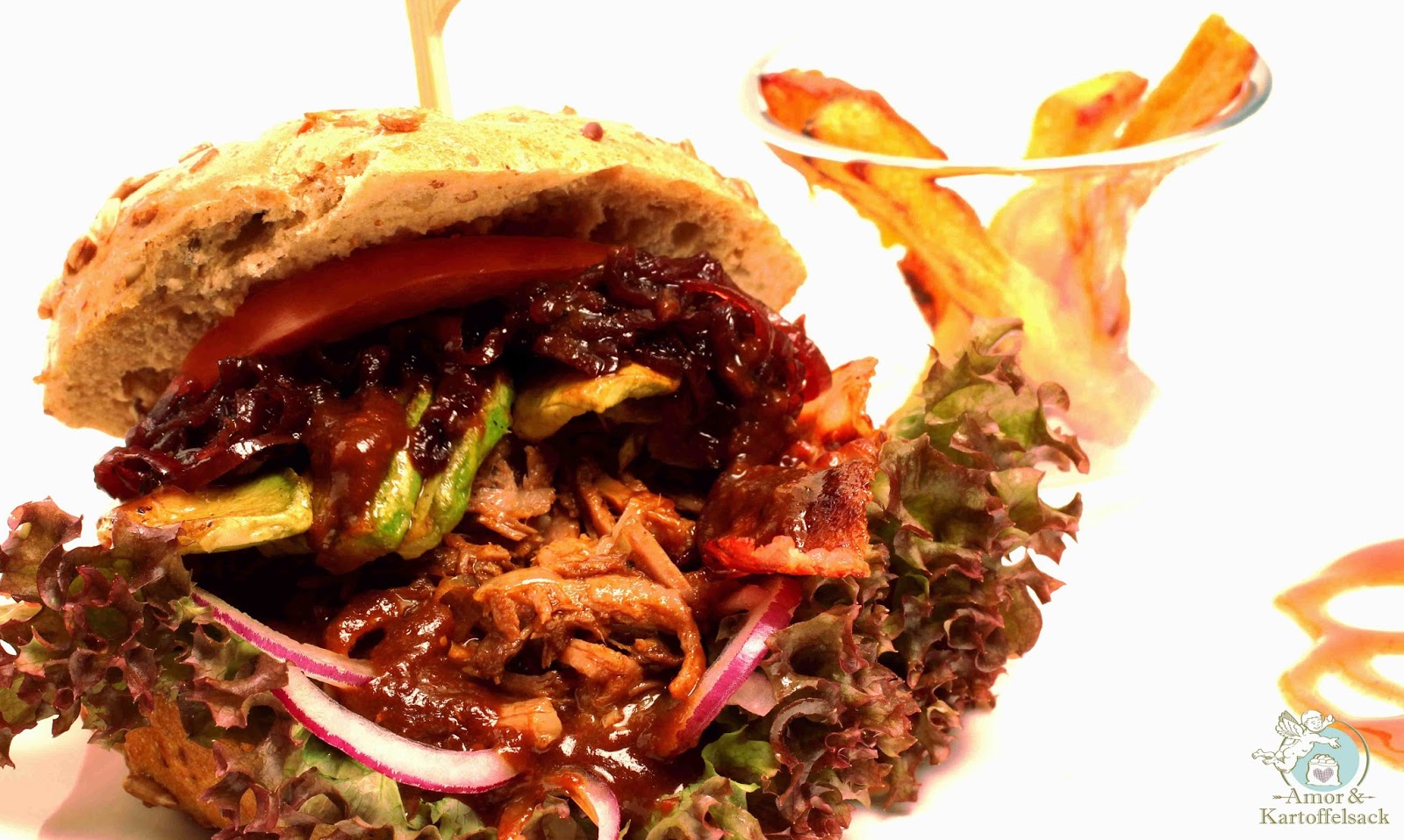 Amor&Kartoffelsack: Pulled Beef Burger