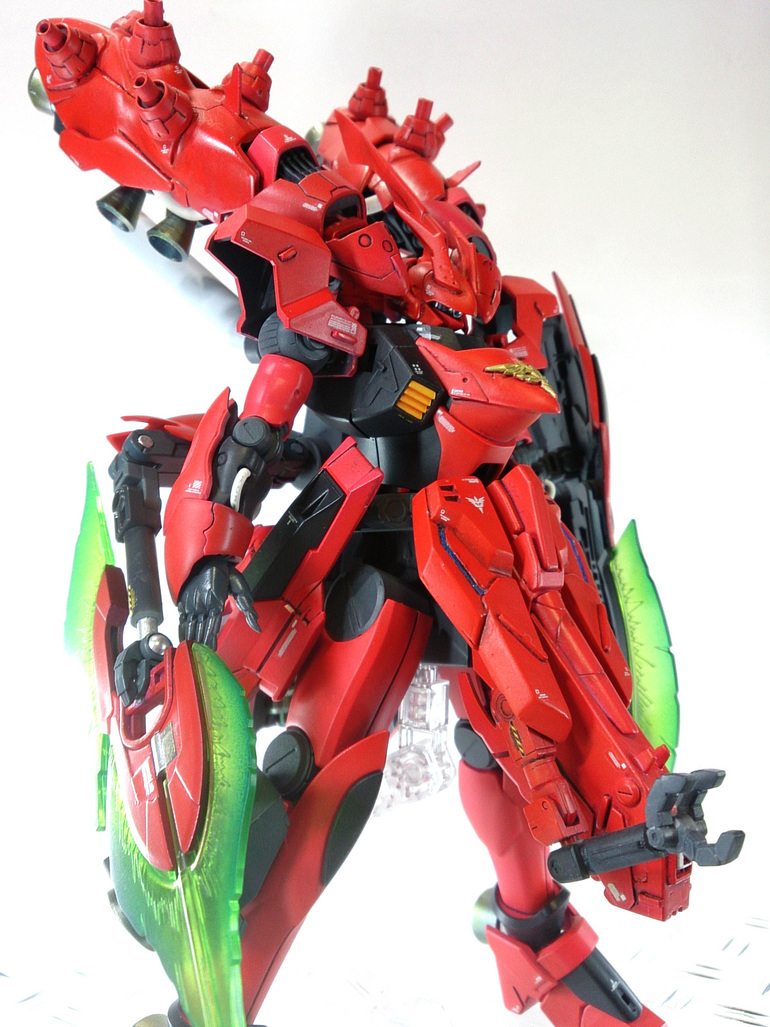 Custom Build: HG 1/144 Miss Nightingale