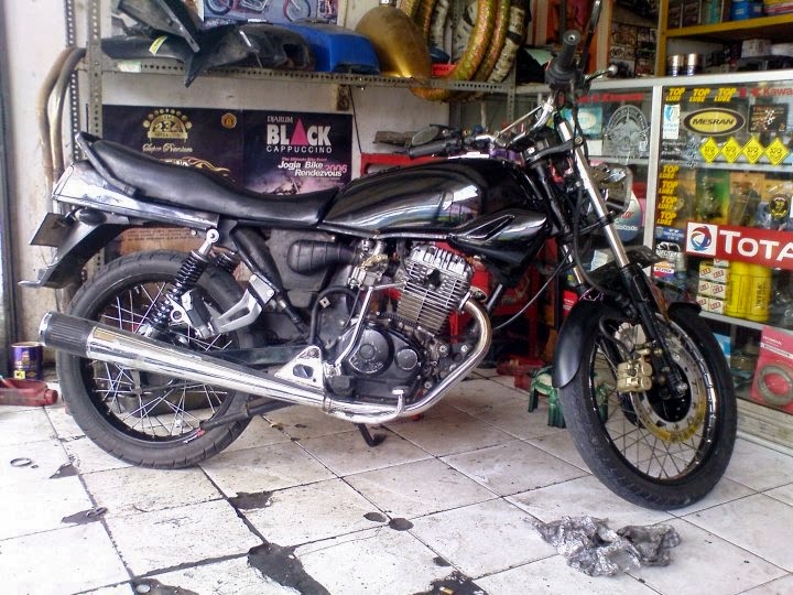 Dunia Modifikasi: Kumpulan Foto Modifikasi Motor Honda GL Pro Terbaru