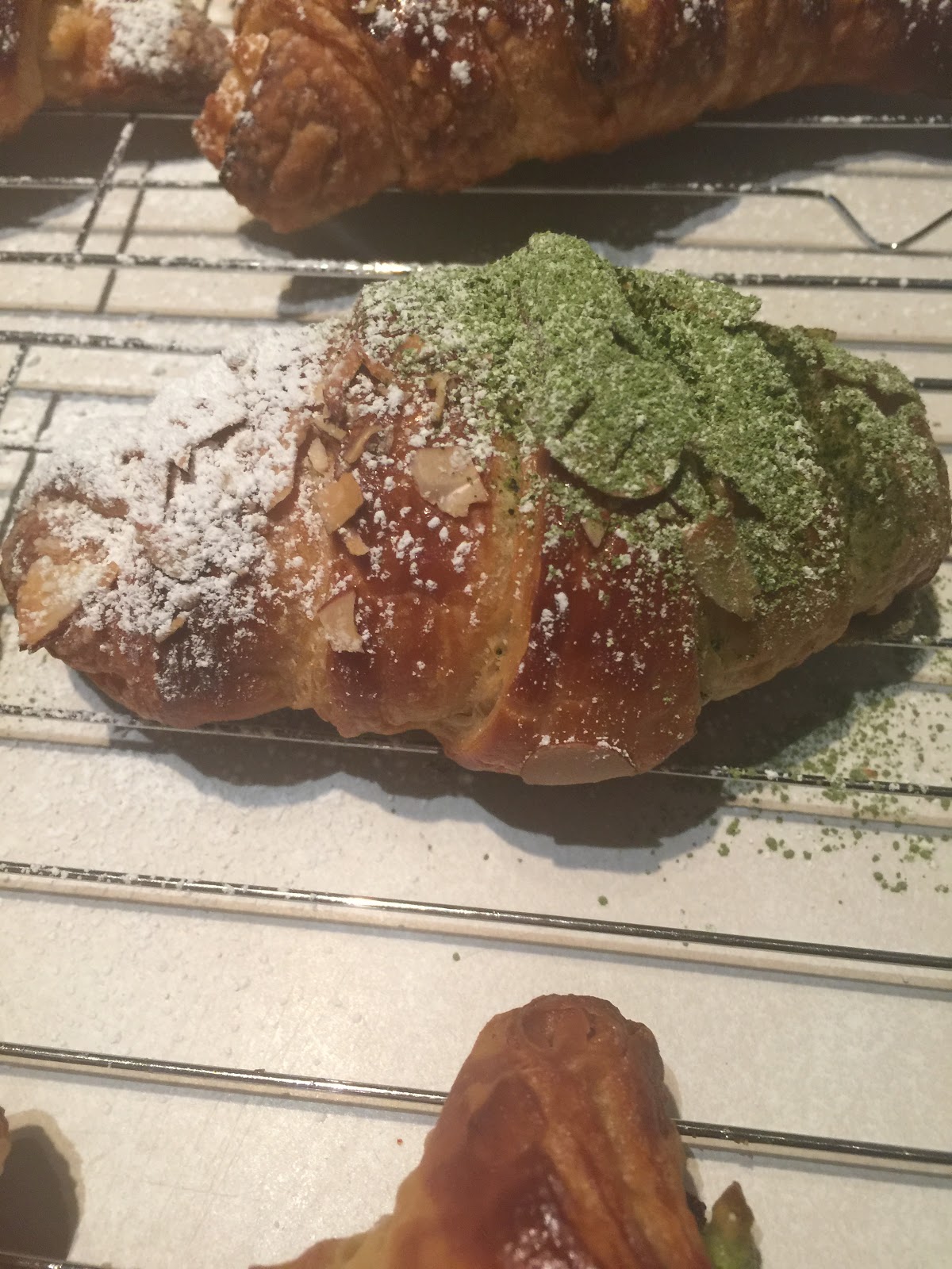 JasmineRichelleBakes: Matcha Croissants