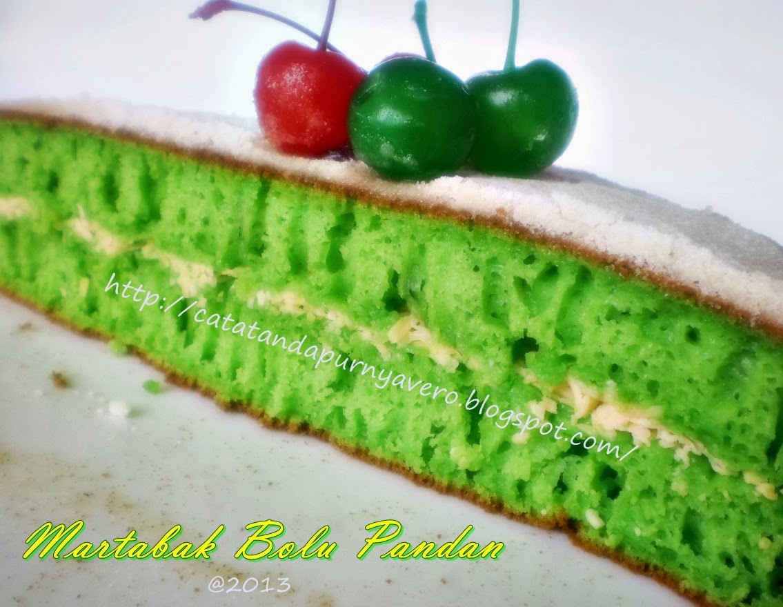 Catatan Dapur Vero: Martabak Bolu Pandan Keju